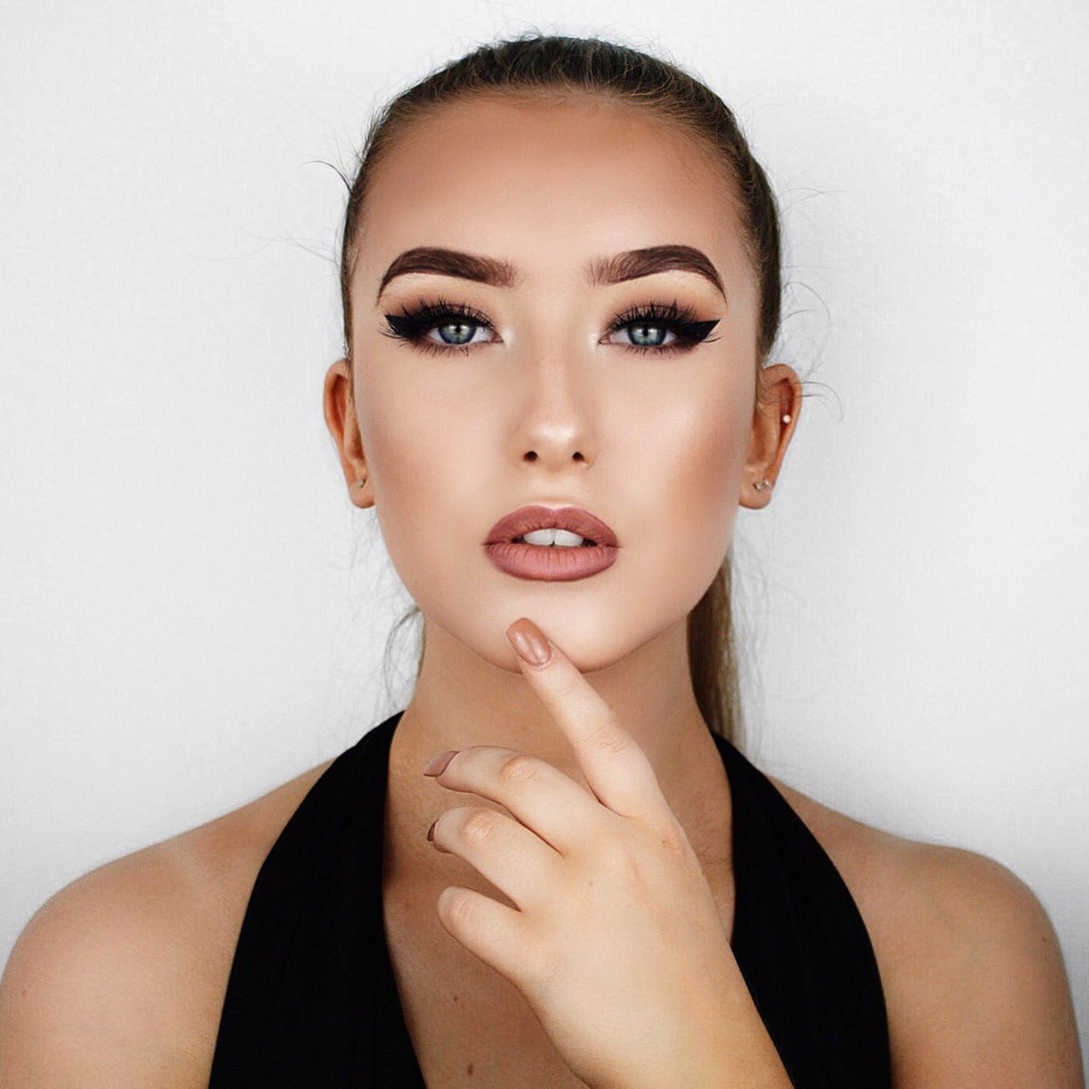 Hannah Renee Bio, Wiki, Age, Height, Family, Boyfriend, Makeup, YouTube ...